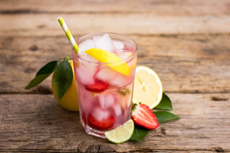 Booze-Free Berry Lemonade Mocktail - The Leaf