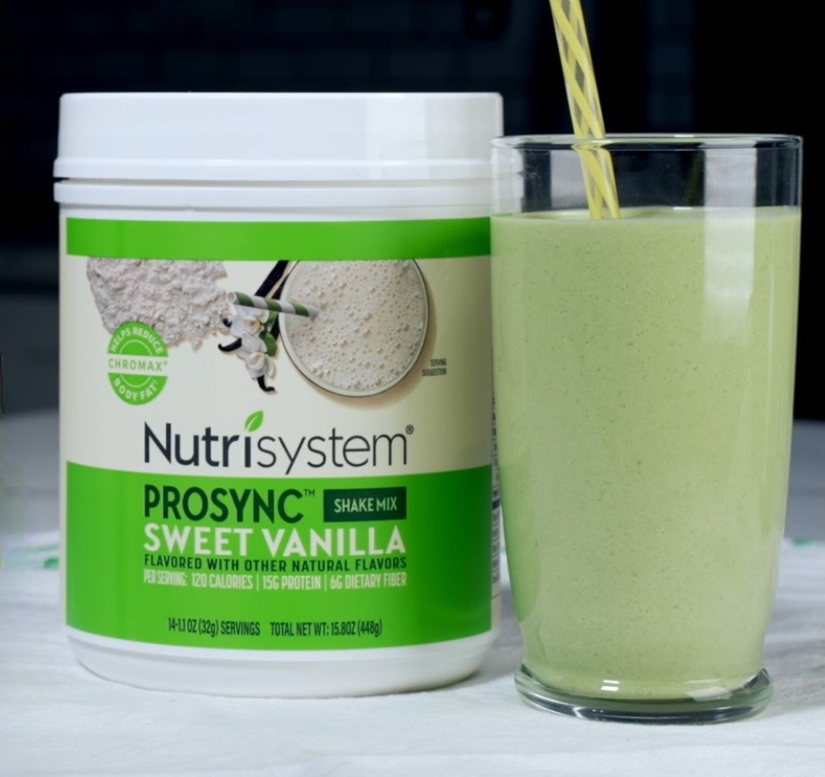 St. Patrick's Day Pot of Gold Mint Protein Shake | The Leaf