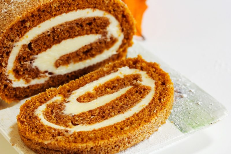 Pumpkin Cream Cheese Roll Recipe | The Leaf
