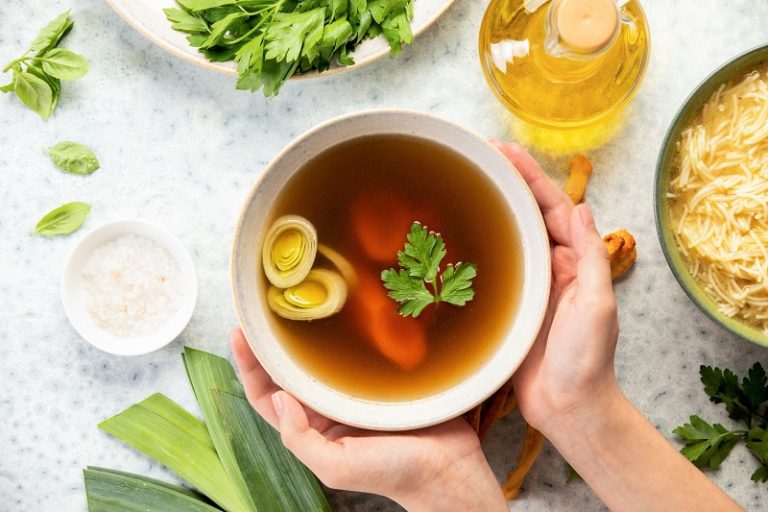 What is Bone Broth? Benefits, Cooking Ideas & More | The Leaf