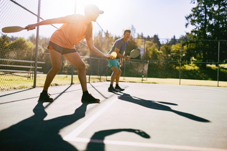 What is Pickleball? 5 Reasons to Try the Trendy Sport | The Leaf